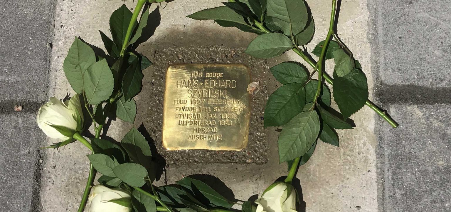 Snubbelstenar - Forum för levande historia